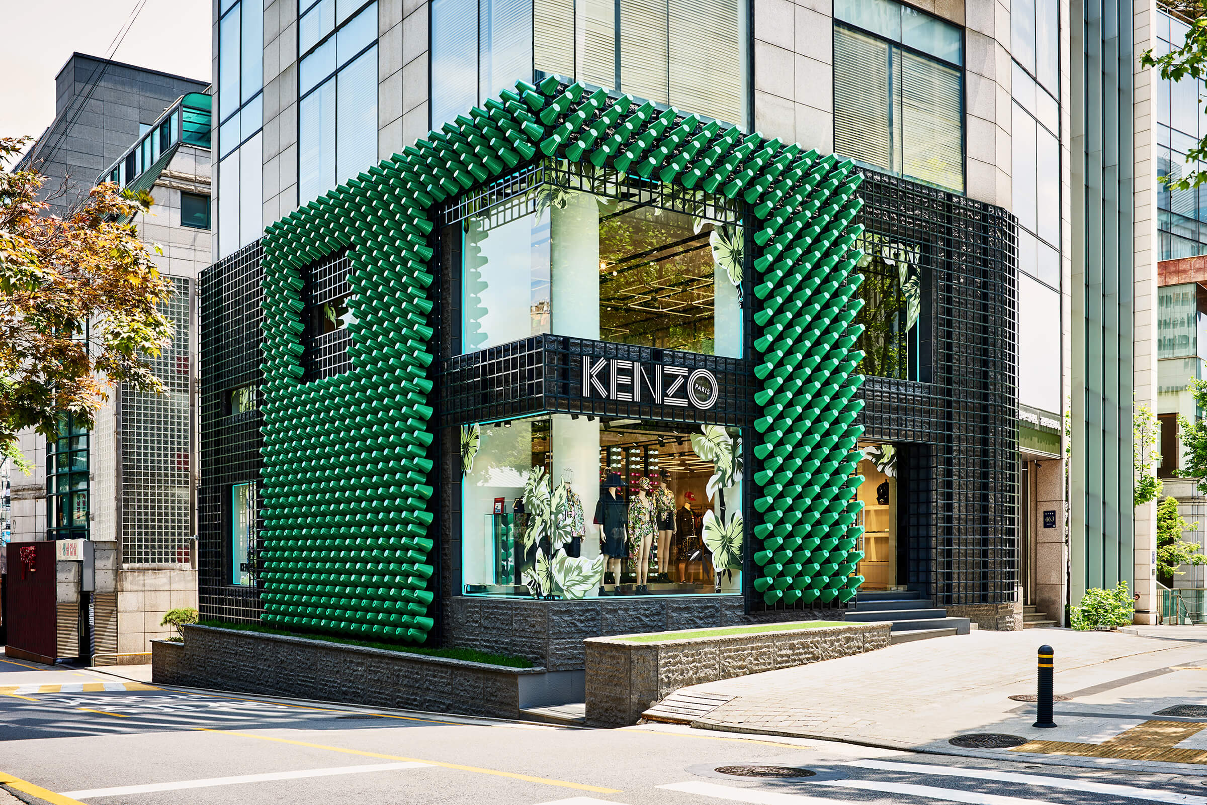Rafael de Cardenas – Kenzo Seoul